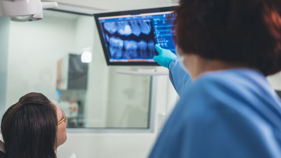 Dental Diagnosis Course Series | Dentsply Sirona USA